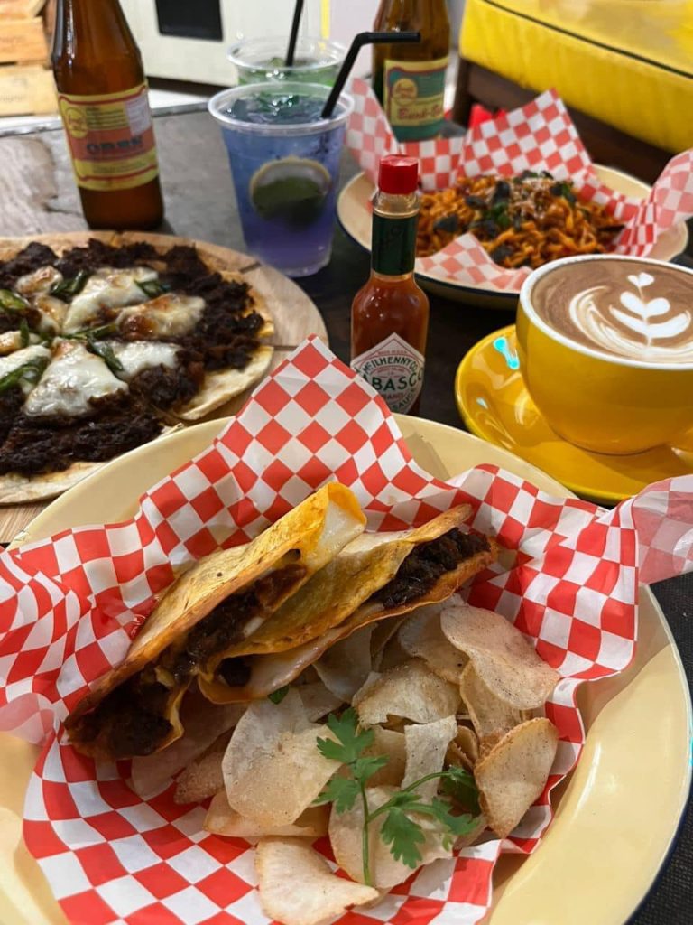 10 Must-Try Halal & Muslim-Owned Cafes in Johor (2025 Guide) - Johor Foodie